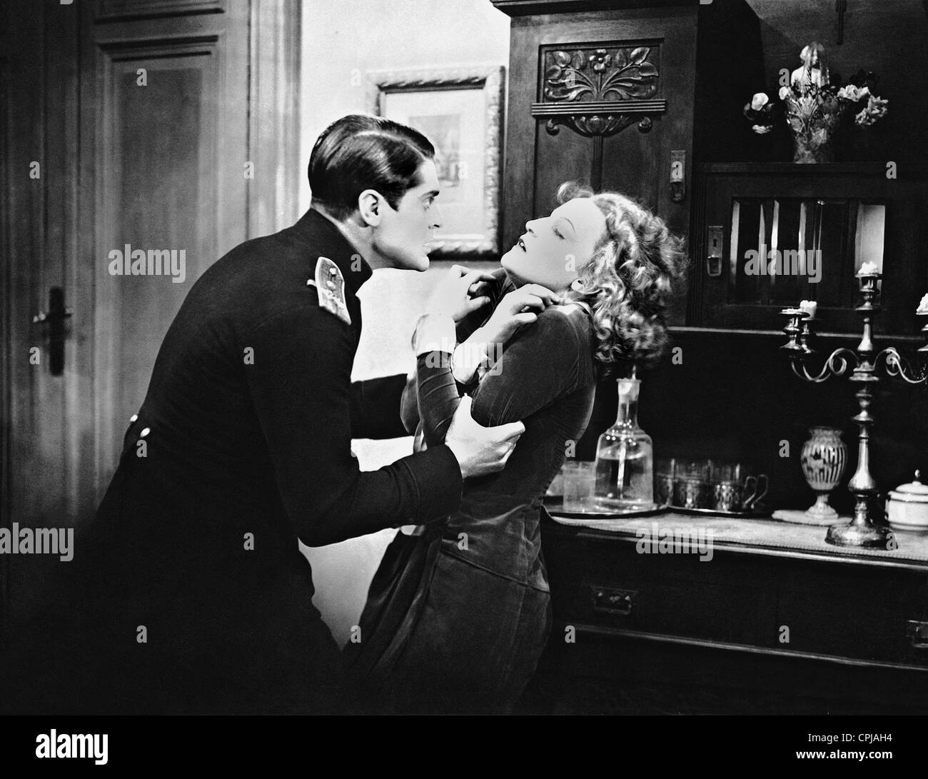 Franz Lederer and Brigitte Helm in 'Die wunderbare Luege der Nina ...