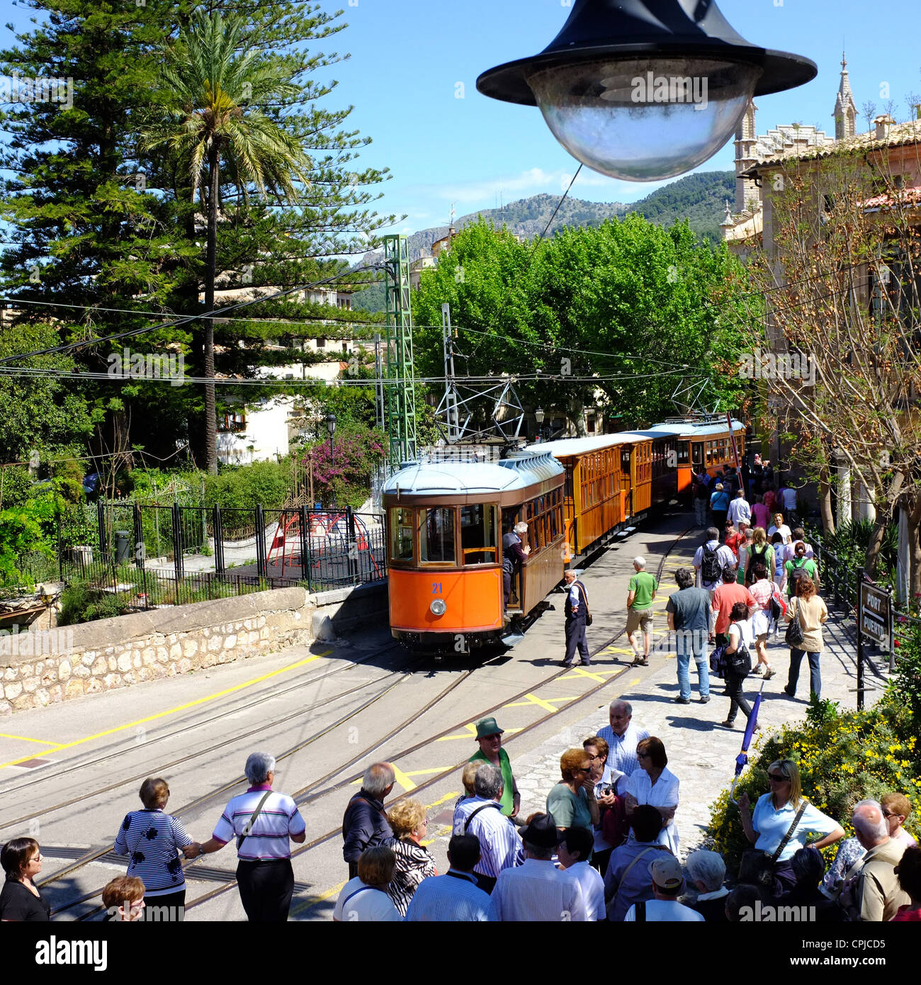 Soller tram mallorca hi-res stock photography and images - Alamy