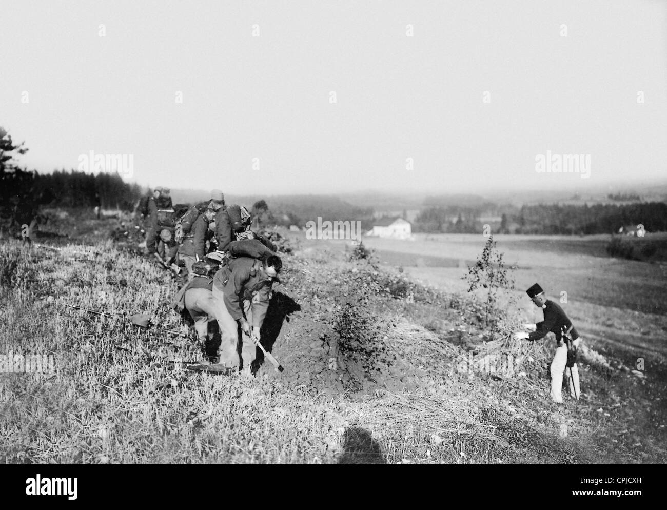 Digging trench hi-res stock photography and images - Alamy