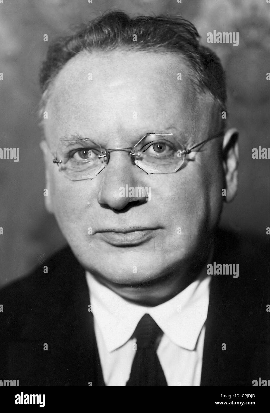 Maxim litvinov hi-res stock photography and images - Alamy