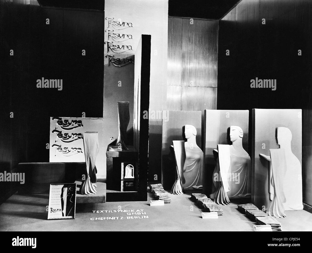 Window display for tights, 1930 Stock Photo - Alamy
