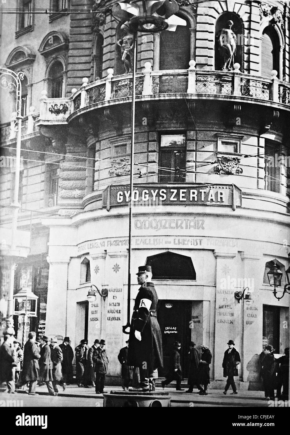 Everyday life budapest hi-res stock photography and images - Alamy