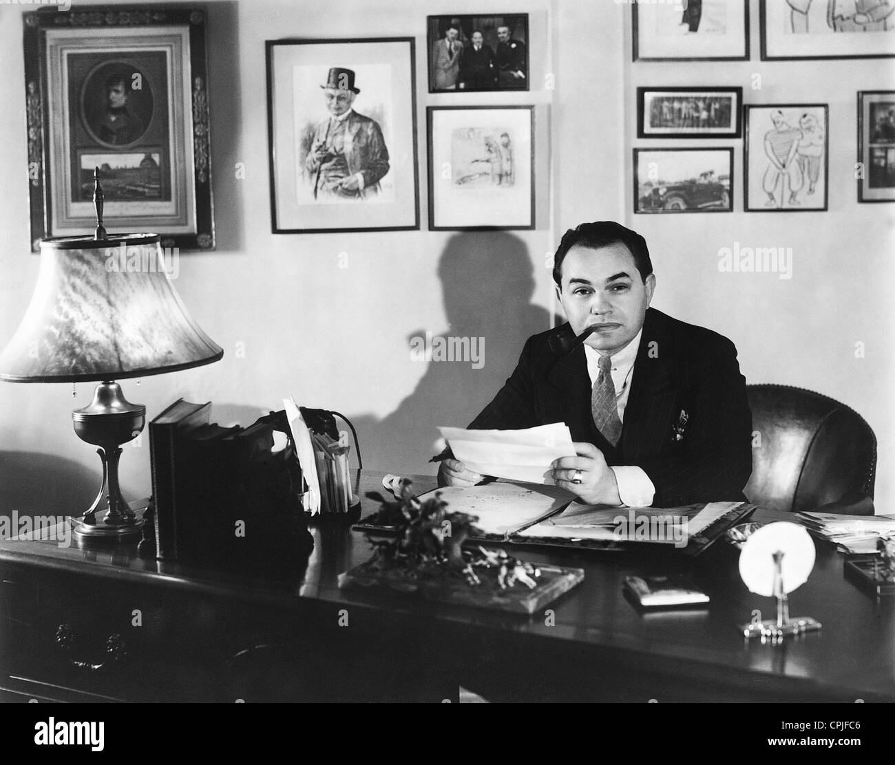 Edward g robinson hi-res stock photography and images - Alamy