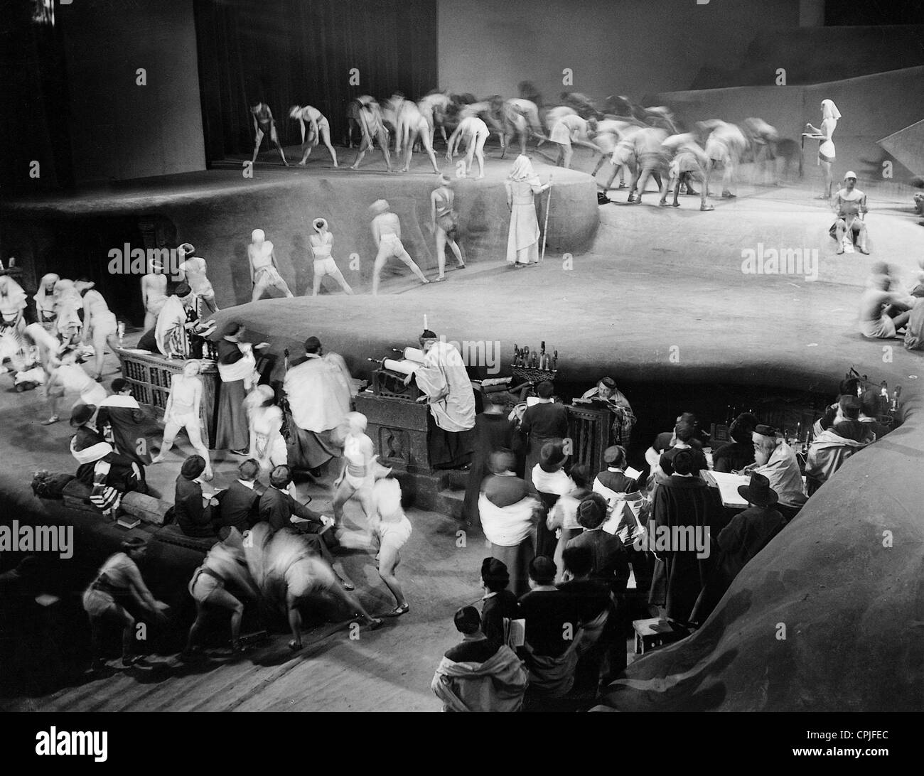 Max Reinhardt's staging of 'Eternal Road ' in New York, 1937 Stock ...