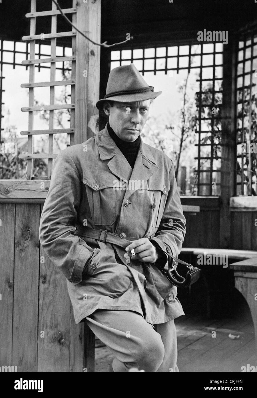 Carl Raddatz in 'Homecoming', 1941 Stock Photo - Alamy
