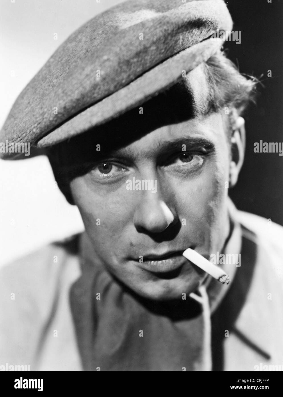 Carl Raddatz in 'Zwielicht', 1940 Stock Photo - Alamy
