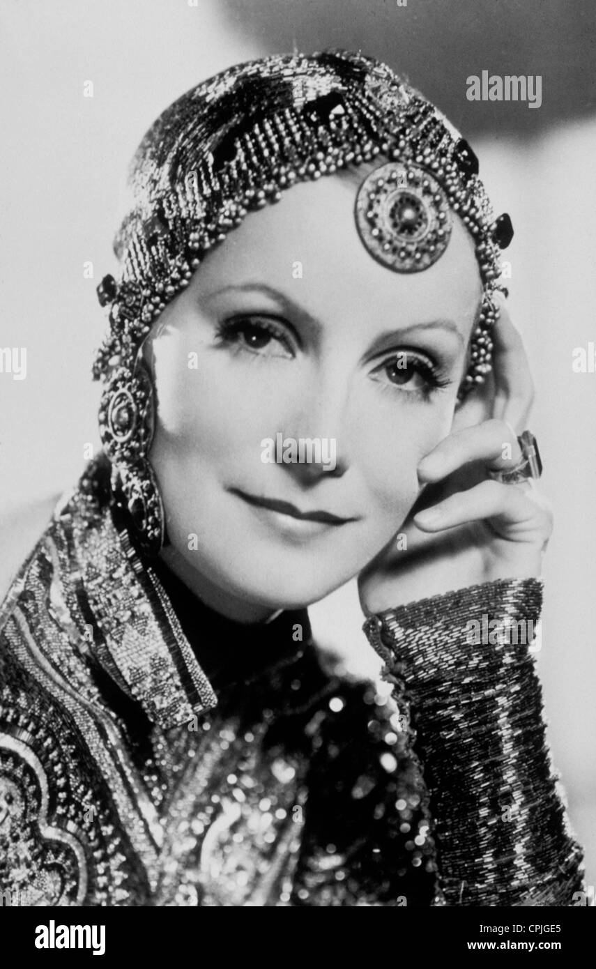 Mata hari hi-res stock photography and images - Alamy