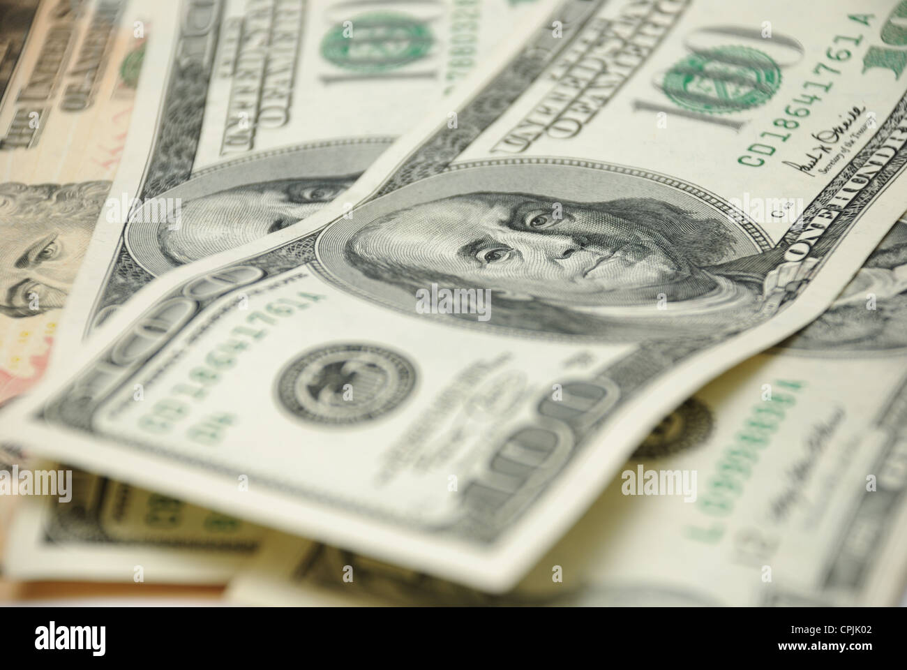 full frame hundred dollars background photo horizontal Stock Photo - Alamy