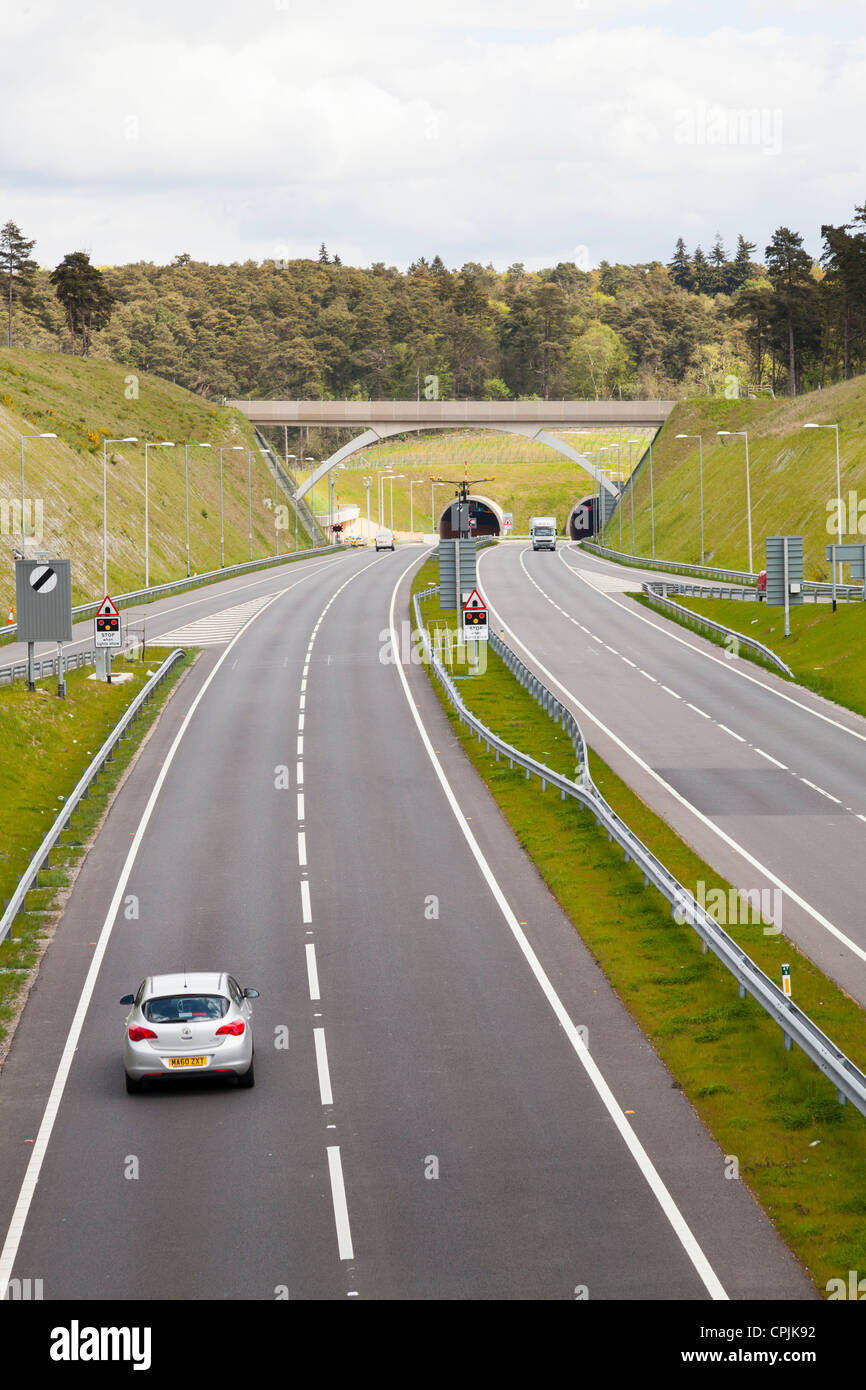 Two Lane Carriageway High Resolution Stock Photography and Images - Alamy