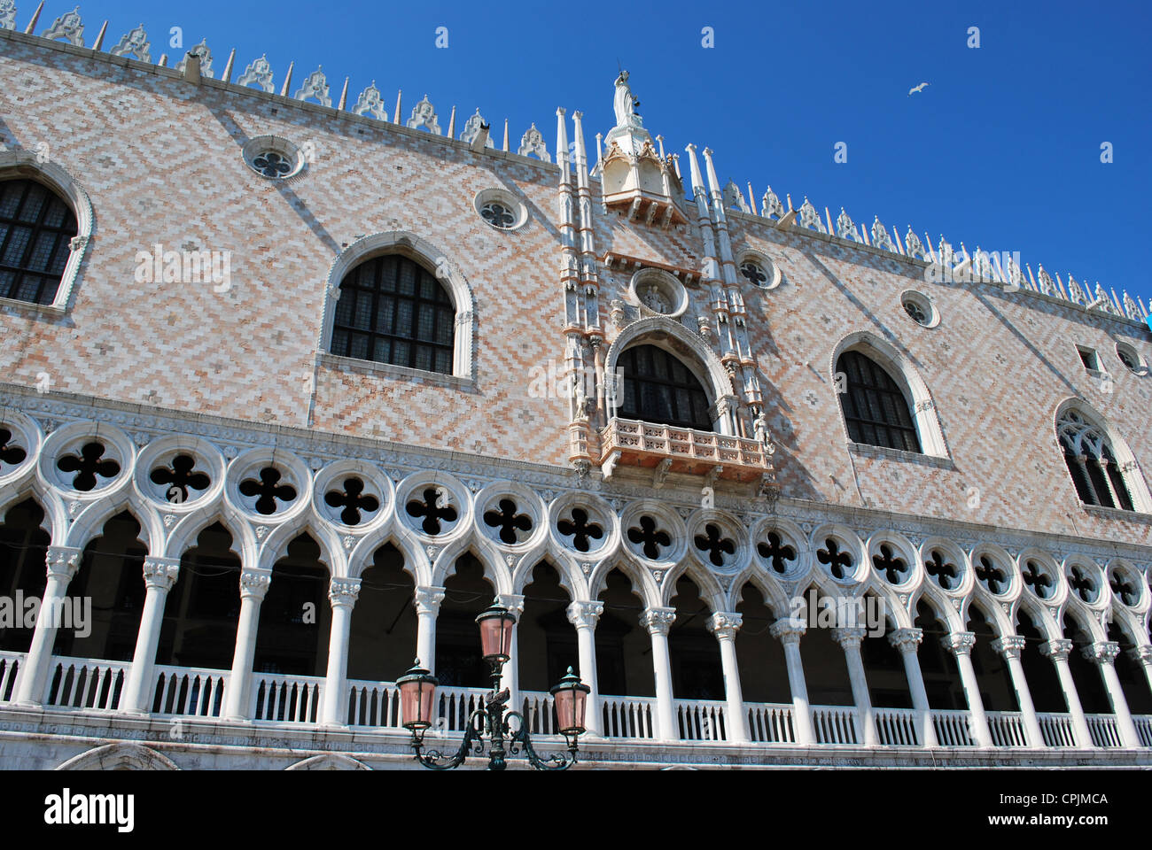 Doge's Palace on St. Mark's Square, Venice, Italy Stock Photo - Alamy