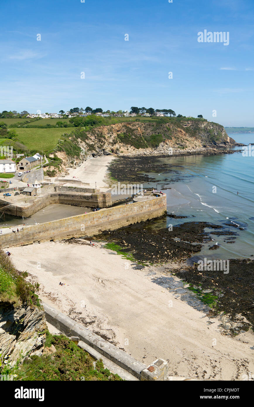 Charlestown beach cornwall hi-res stock photography and images - Alamy