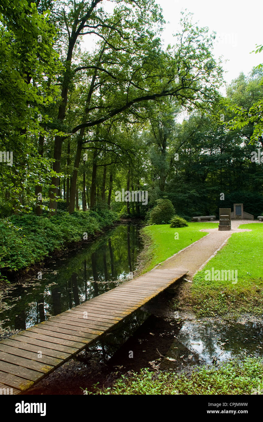 Dutch footbridge hi-res stock photography and images - Alamy