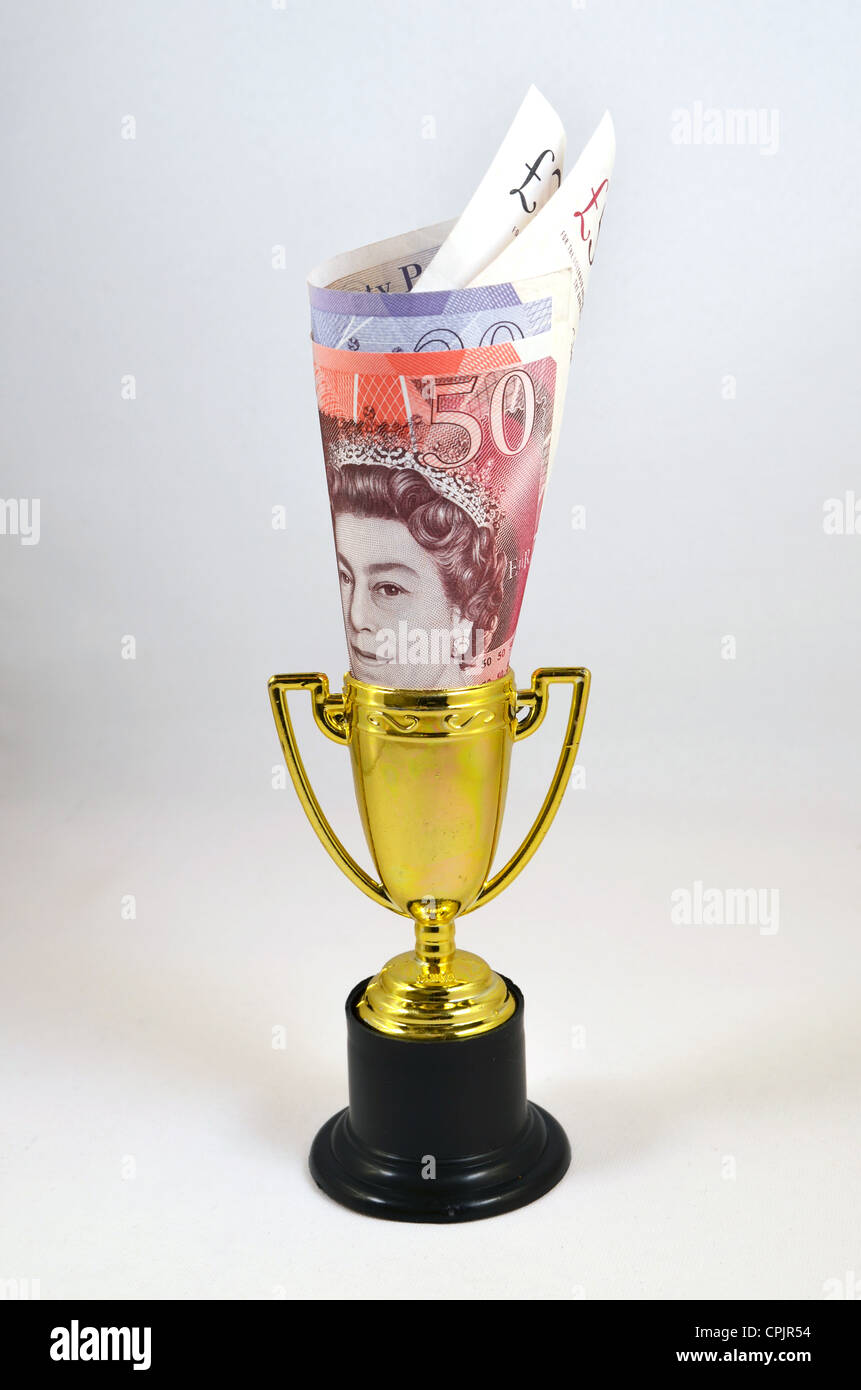 Roll fifty pound notes hi-res stock photography and images - Alamy