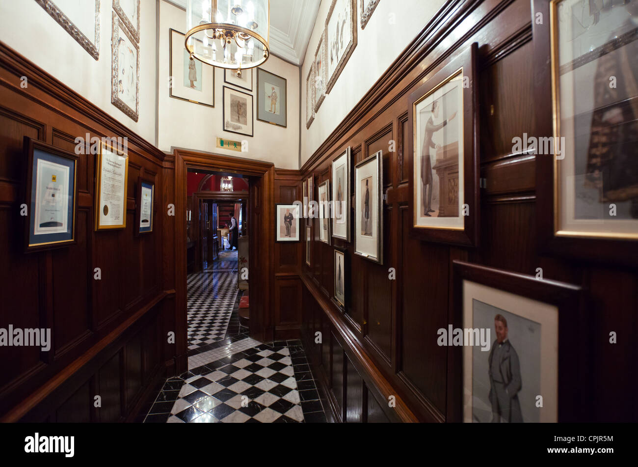 London, the afternoon tea hall of the Milestone Hotel in Kensington ...
