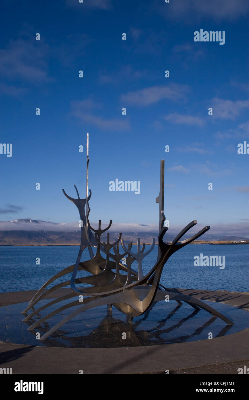 Sun voyager sculpture reykjavik hi-res stock photography and images - Alamy
