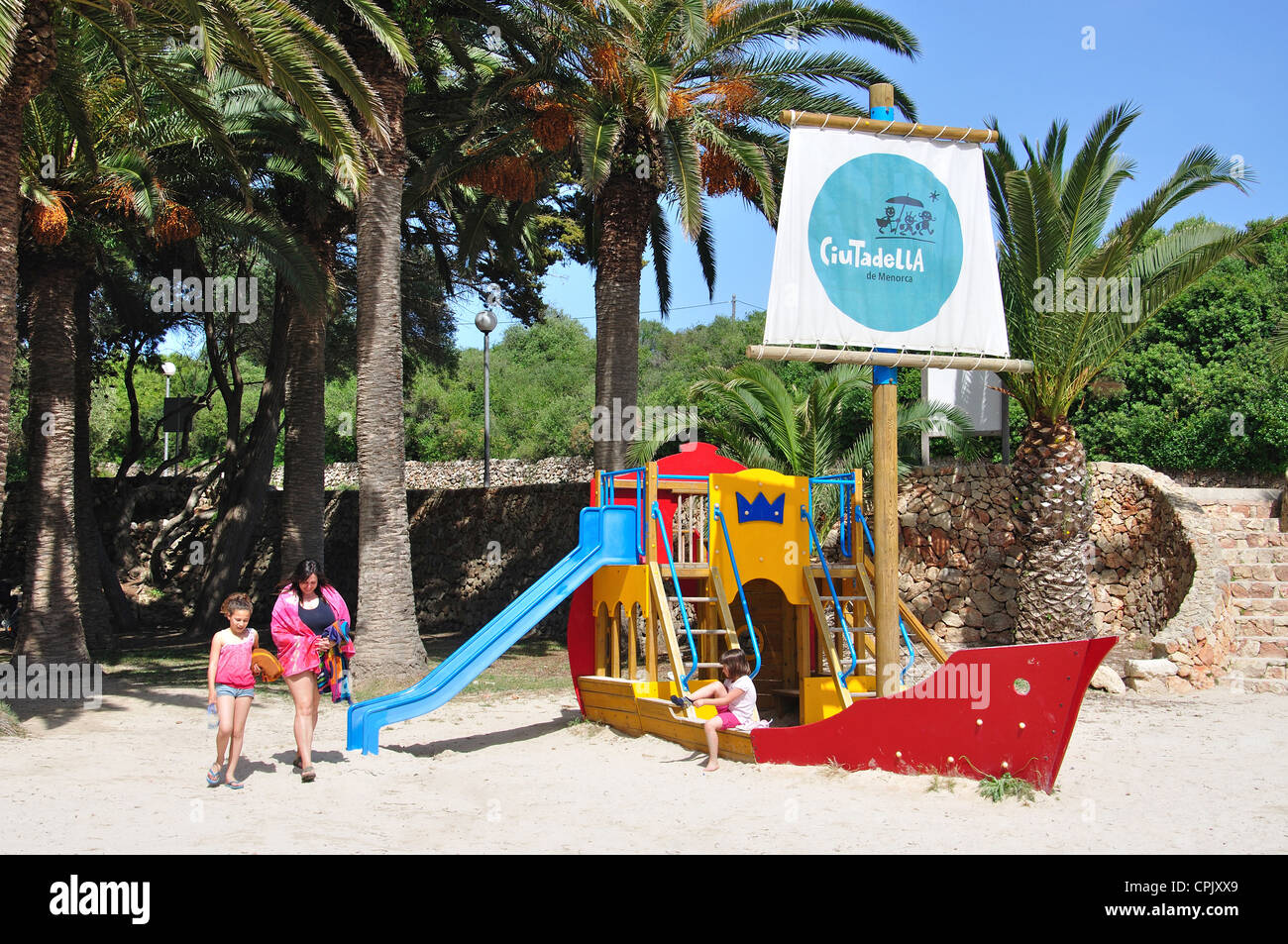 Hispanic and playground and spain hi-res stock photography and images ...