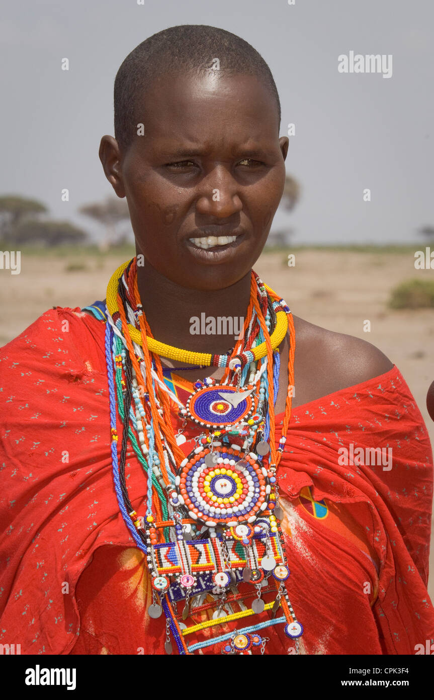 Close up of Masai woman Stock Photo - Alamy