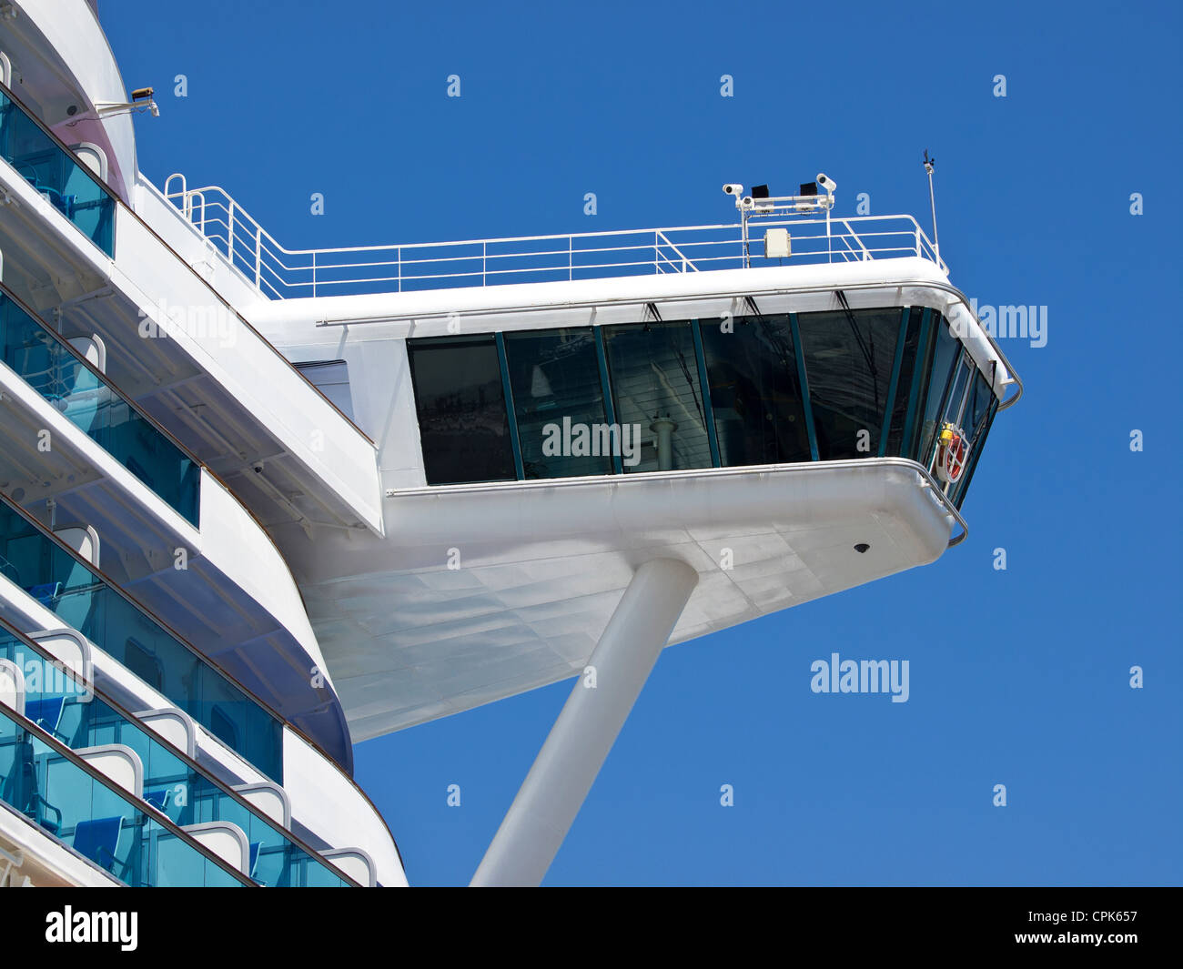control bridge of big luxury cruiser Stock Photo - Alamy