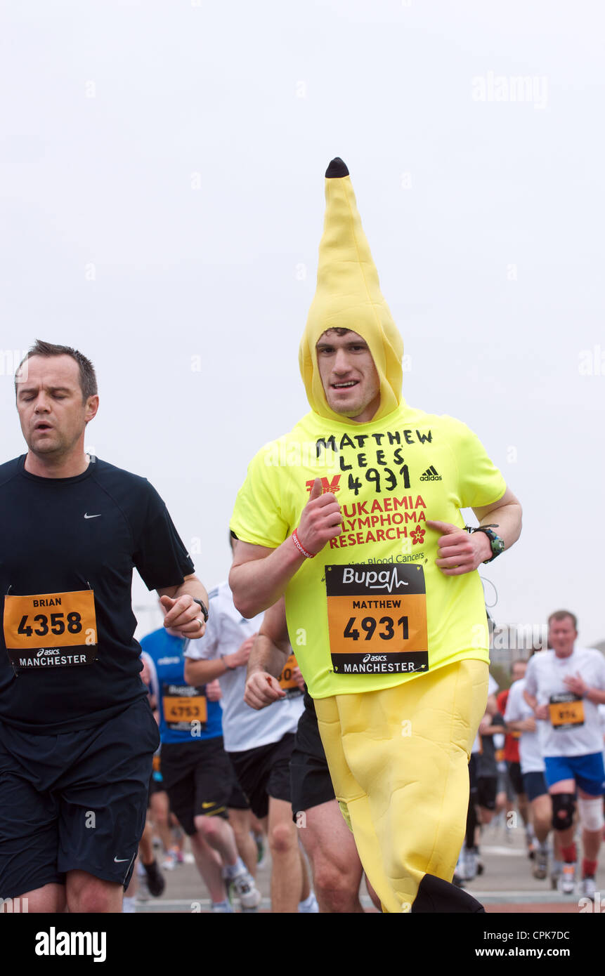 gfancy dress runner in the reat manchester run may 2012 Stock Photo - Alamy