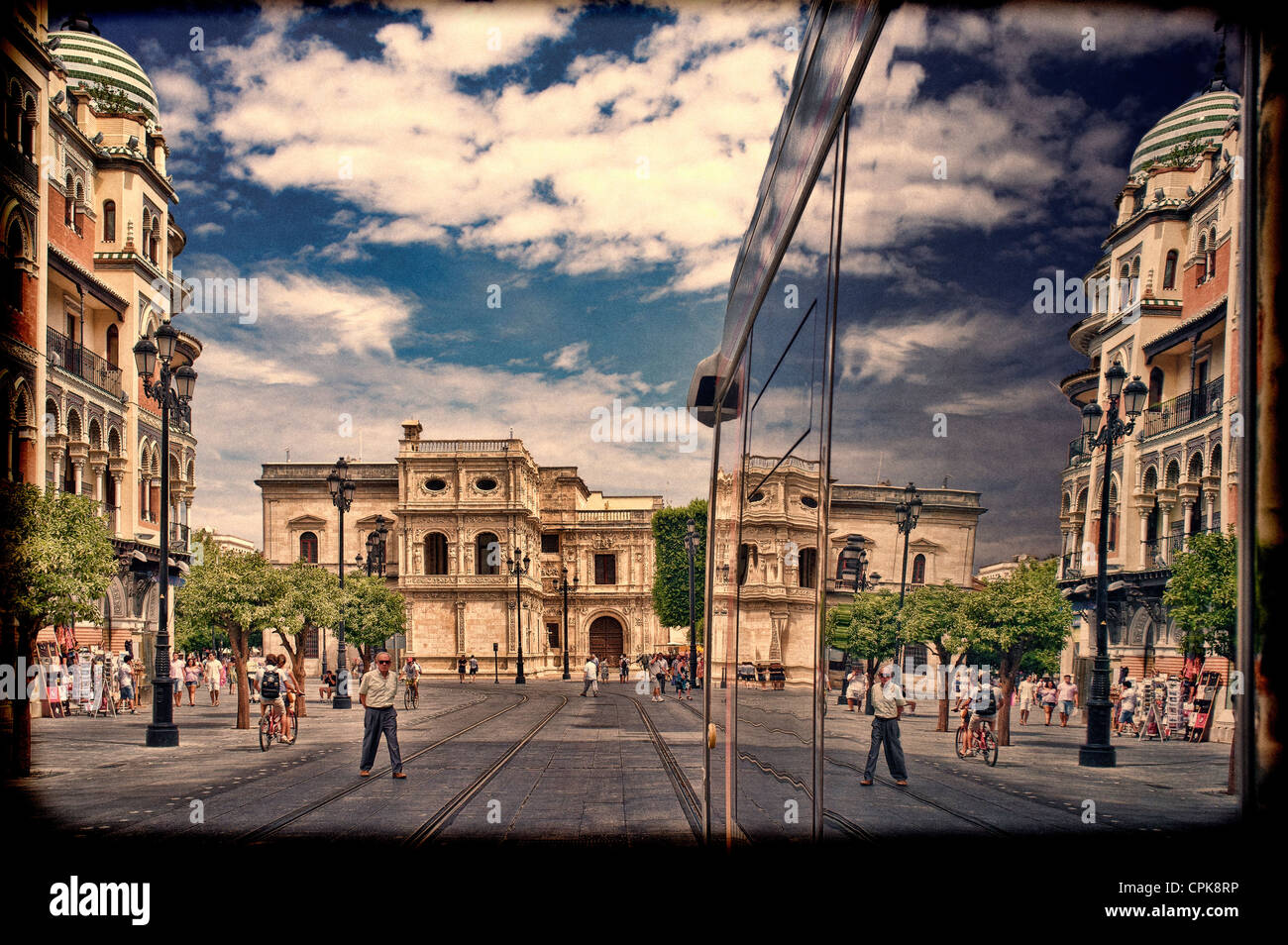 Daytime constitution avenue hi-res stock photography and images - Alamy