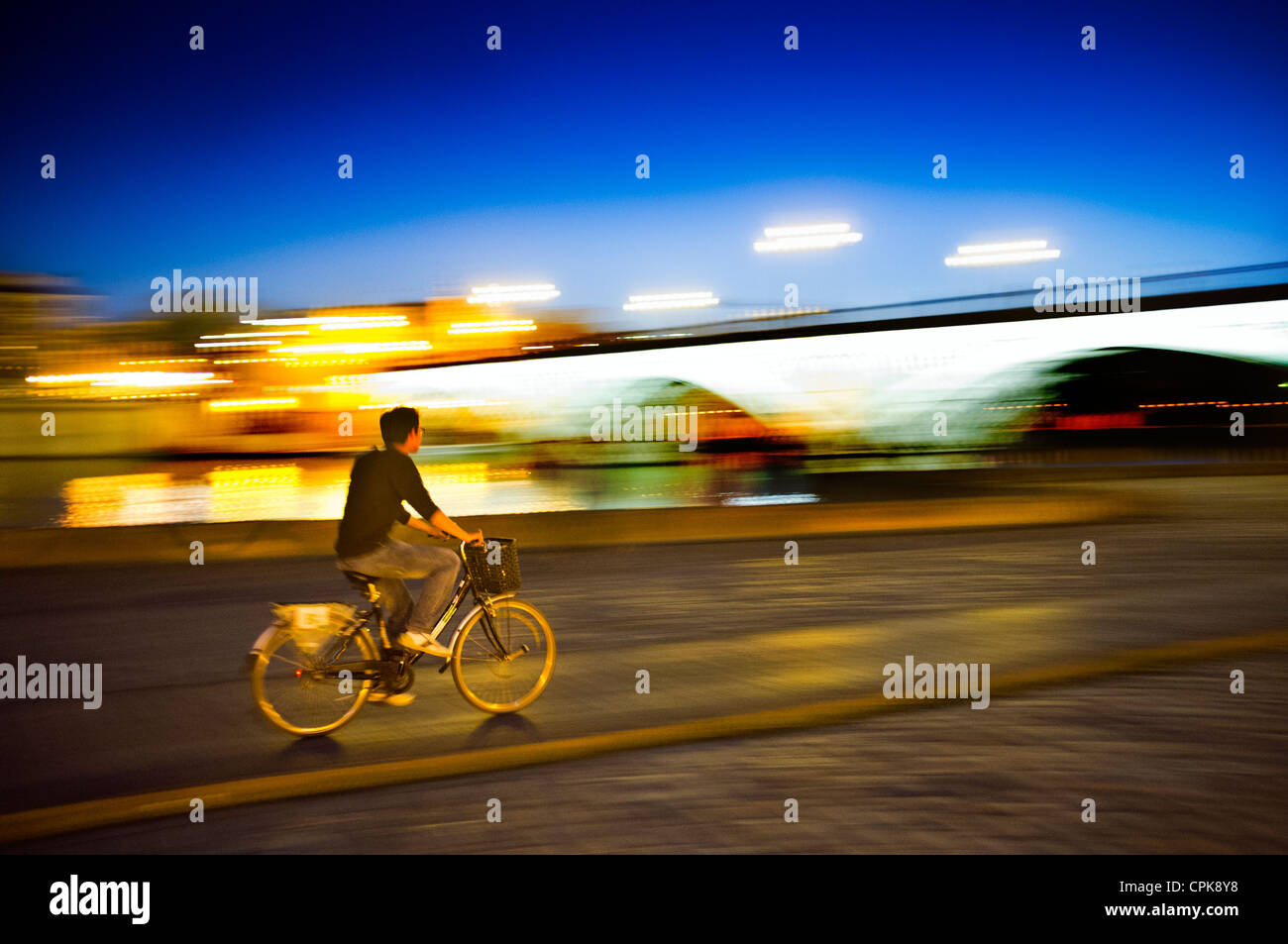 Panning bike hi-res stock photography and images - Alamy