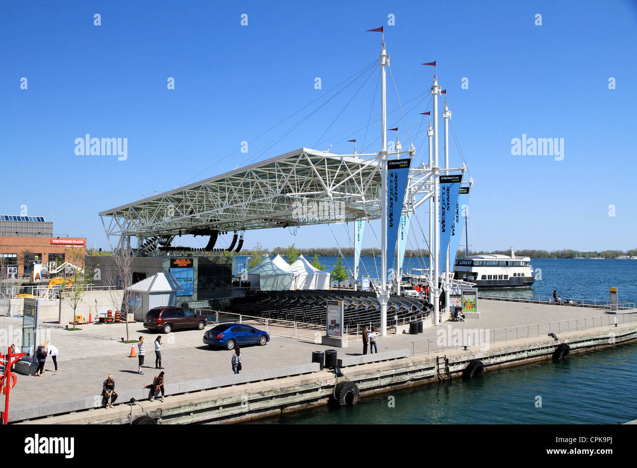 Harbourfront seating hi-res stock photography and images - Alamy