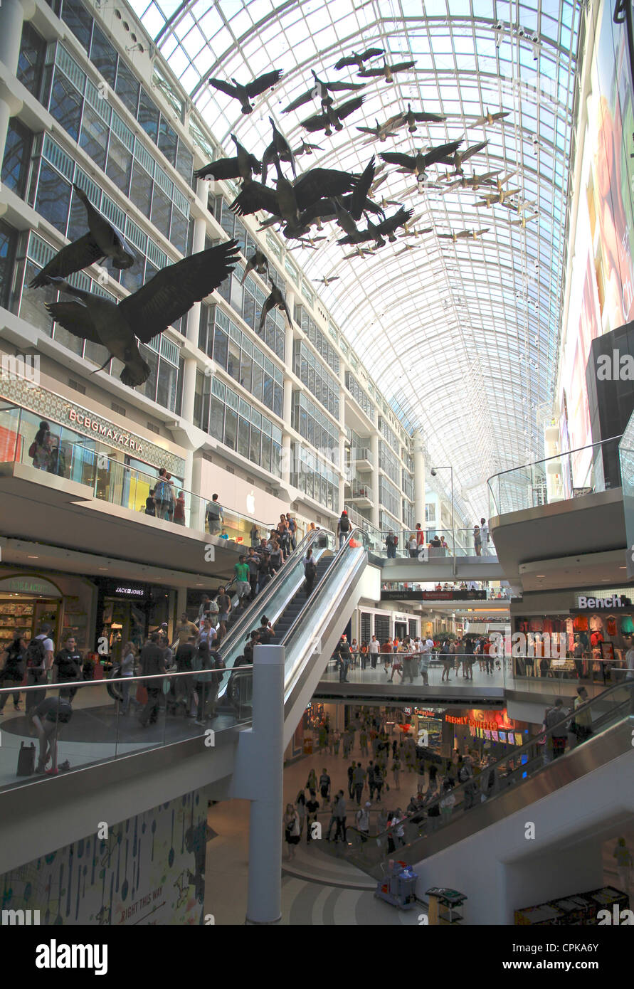 Downtown shopping mall toronto hi-res stock photography and images - Alamy