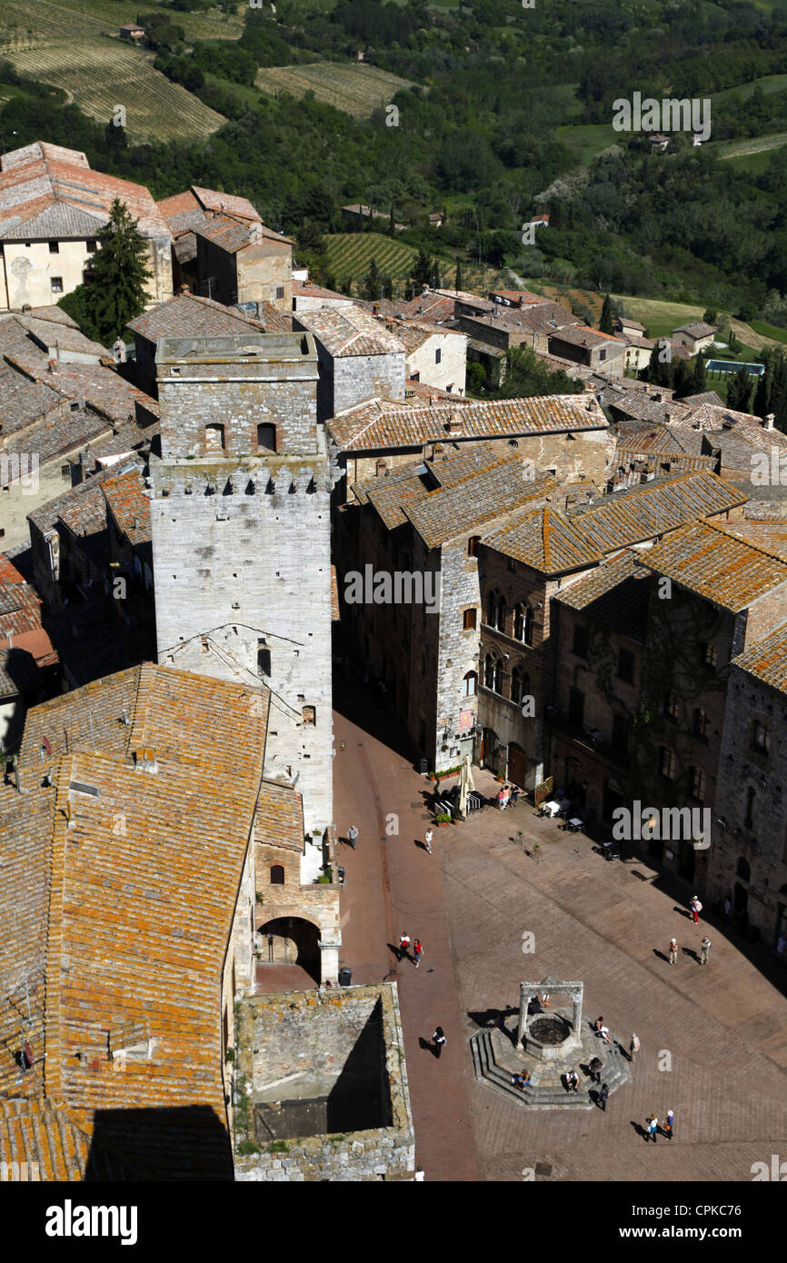TOWN SQUARE TOWERS & HILLS SAN GIMIGNANO TUSCANY ITALY 10 May 2012 ...