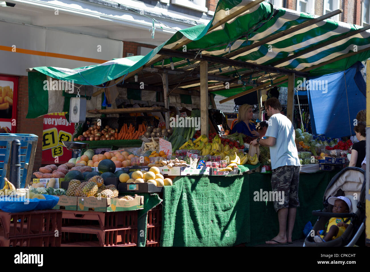 Fruit stall in street market hi-res stock photography and images - Alamy