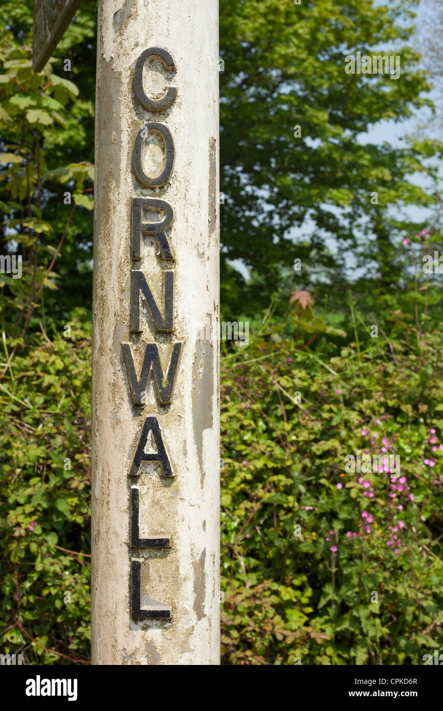 Cornwall signpost close up Stock Photo - Alamy