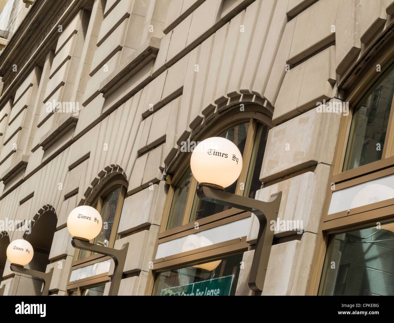 Times Square Building, NYC Stock Photo - Alamy
