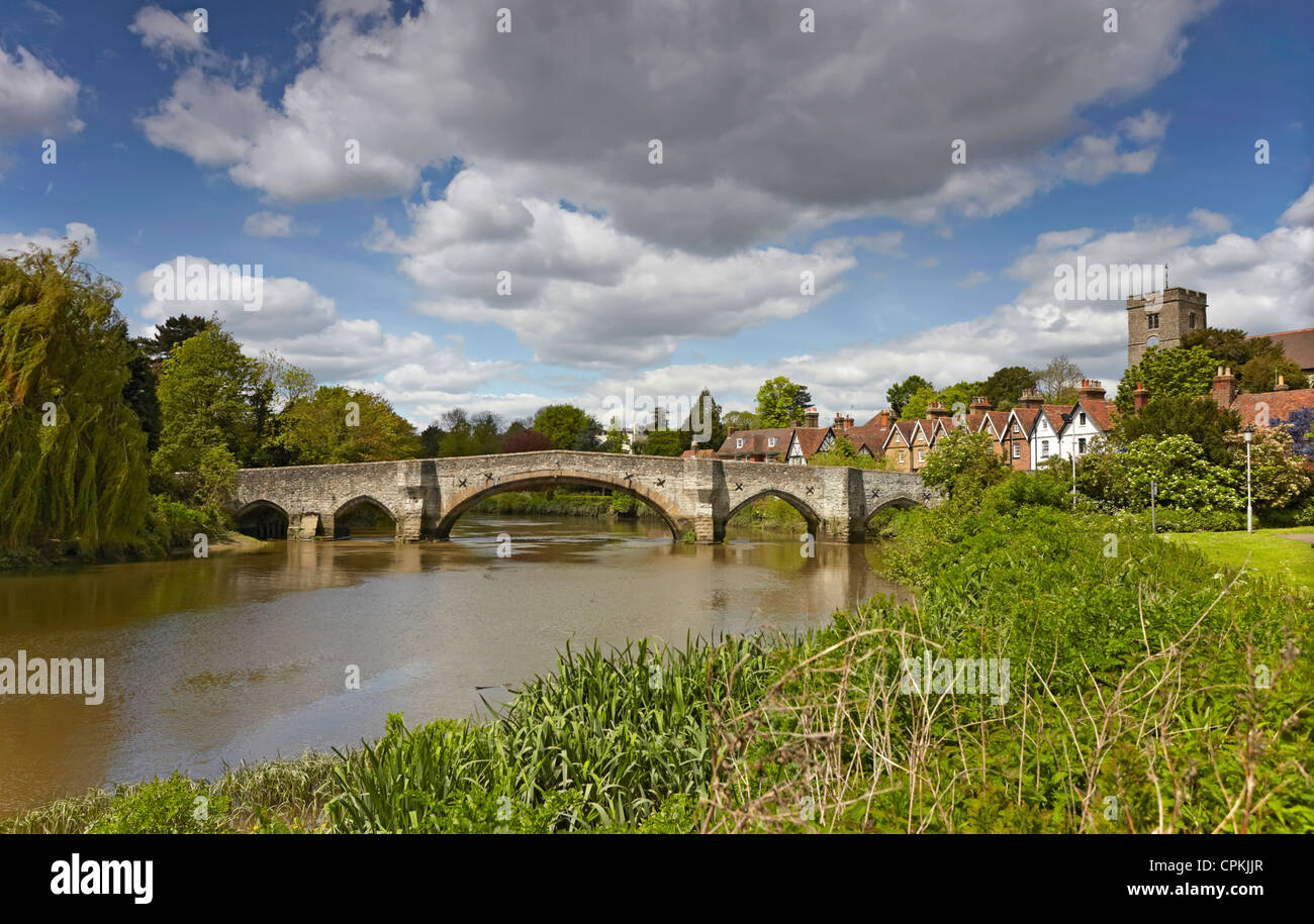 Village bridge hi-res stock photography and images - Alamy