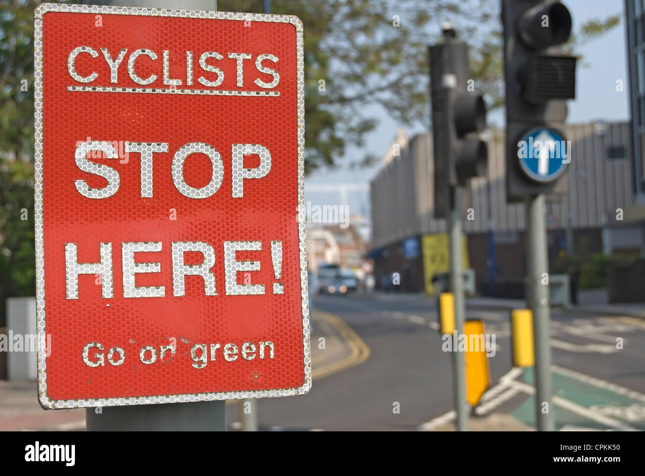 Stop go signs uk hi-res stock photography and images - Alamy