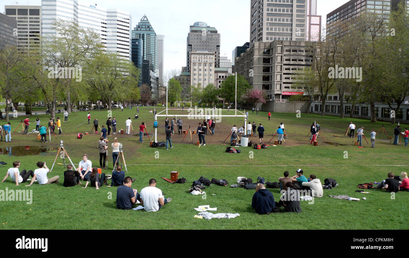 Student students survey hi-res stock photography and images - Alamy