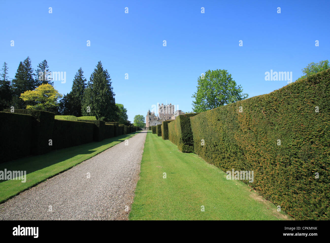 Glamis Castle Scotland High Resolution Stock Photography and Images - Alamy