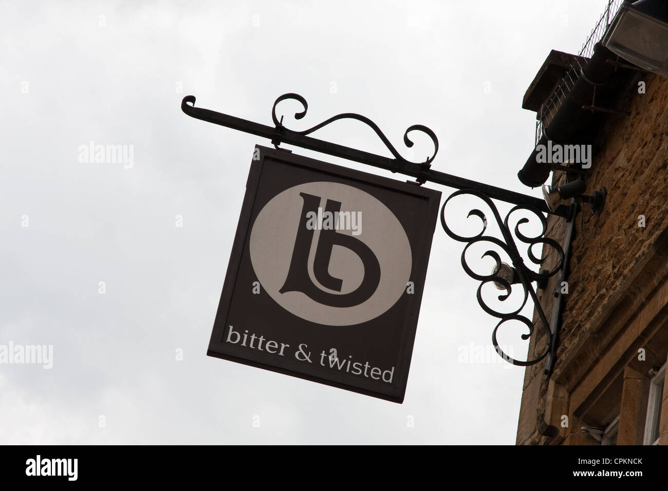Bitter and twisted pub hi-res stock photography and images - Alamy