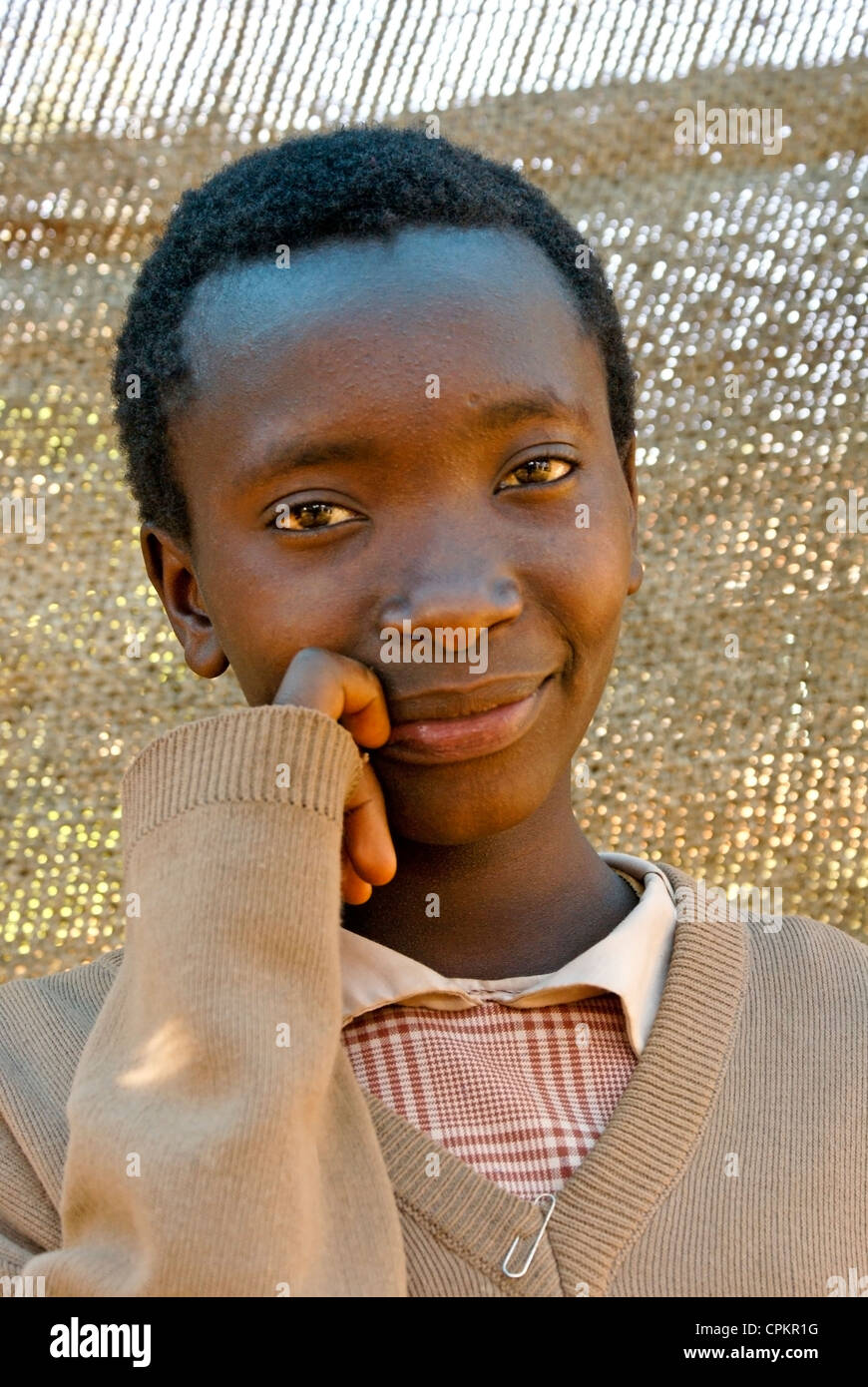Portrait of teenage girl in Kenya Stock Photo - Alamy