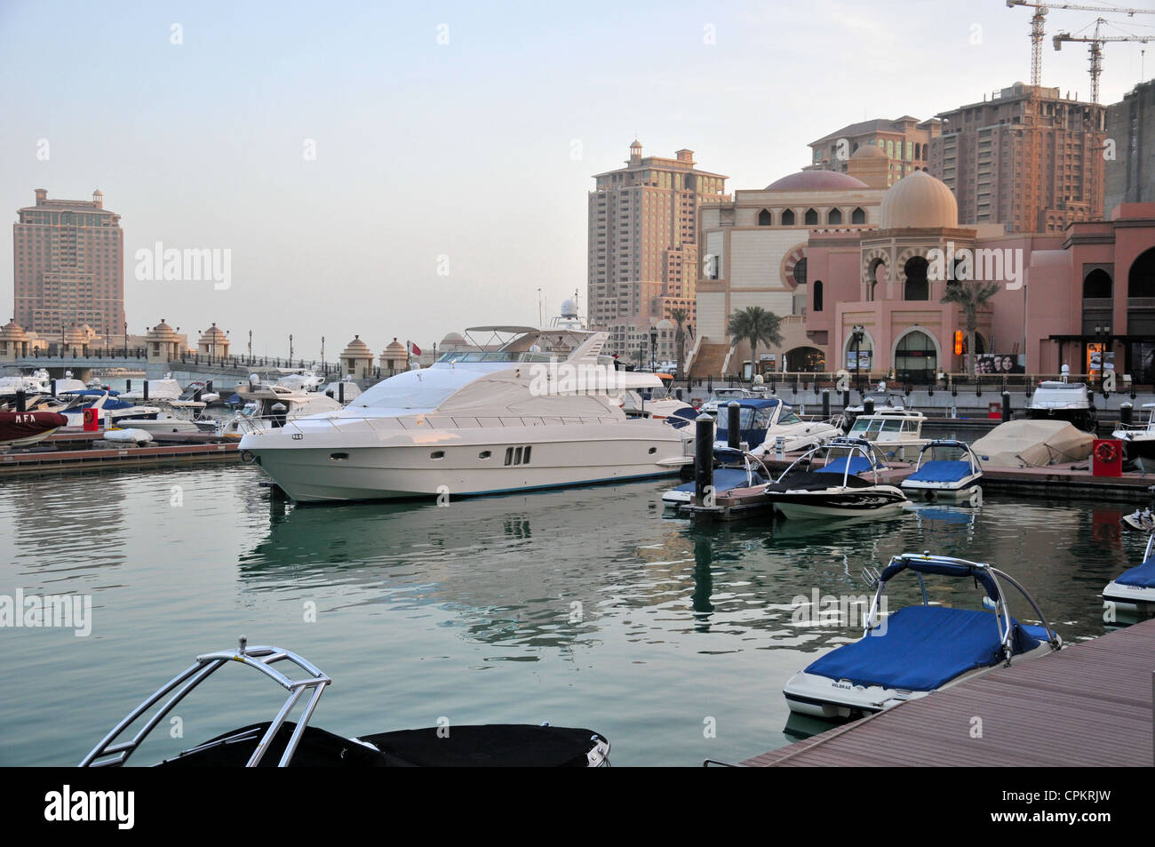 The Pearl - a multi-purpose man-made upscale urban development project ...