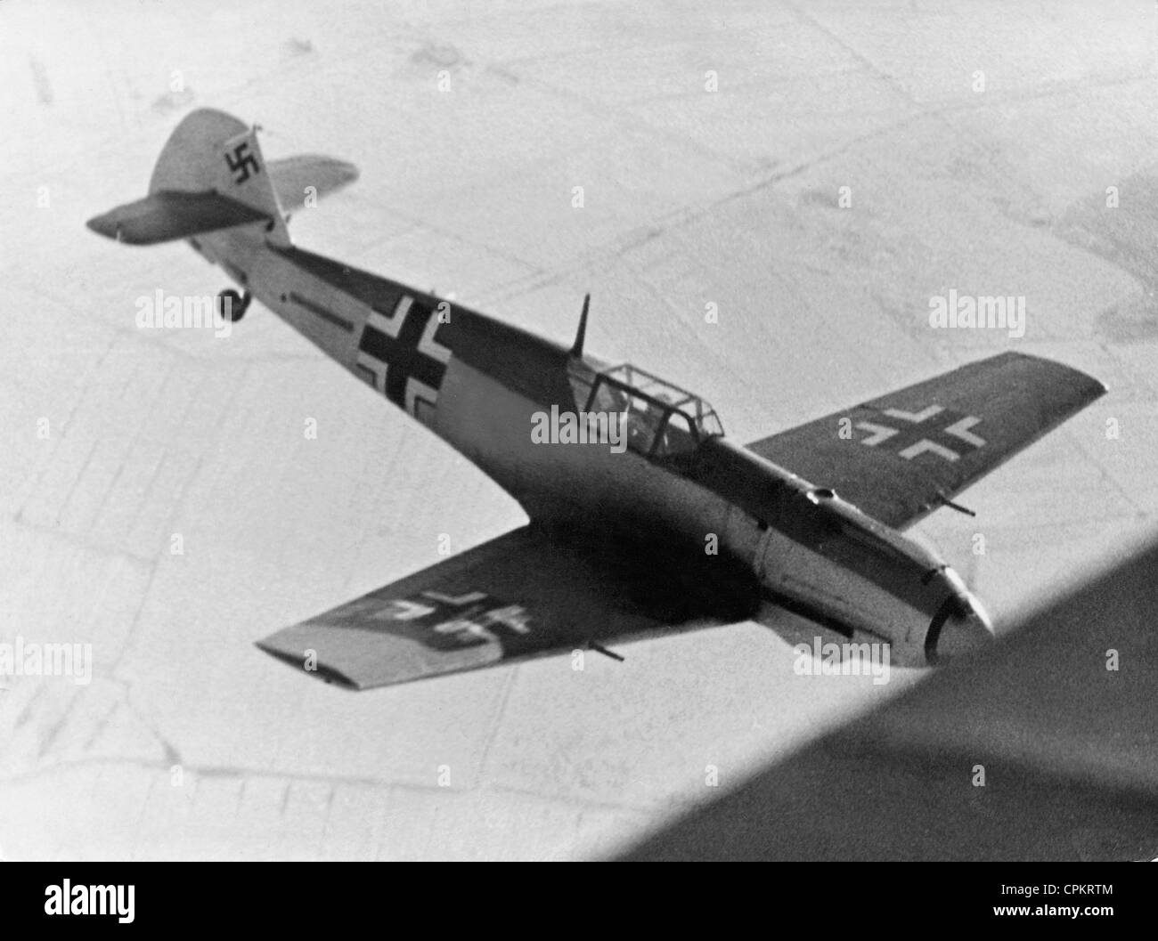 Fighter plane messerschmitt 109 Black and White Stock Photos & Images ...