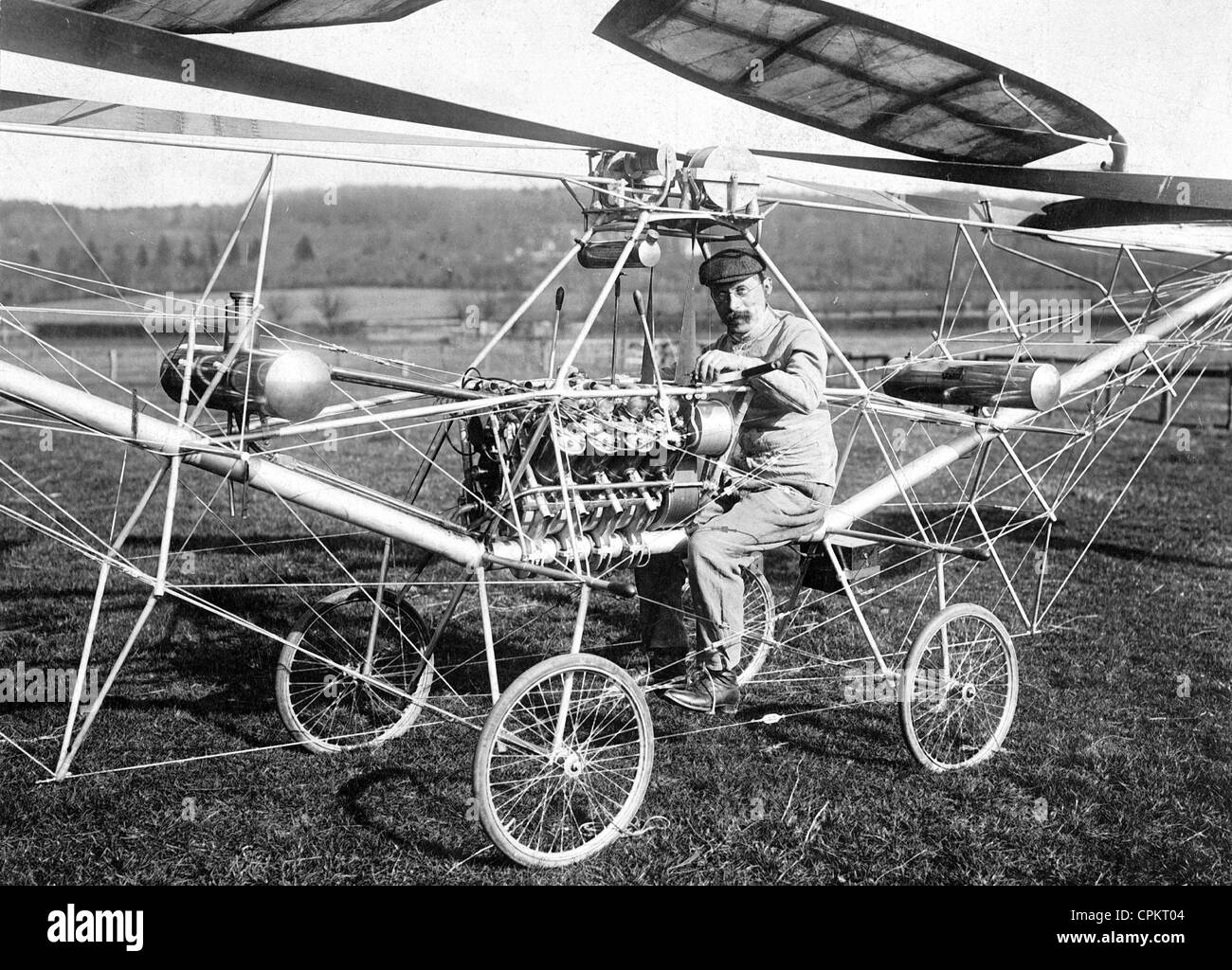 Pierre Cornu in a helicopter, 1907 Stock Photo - Alamy