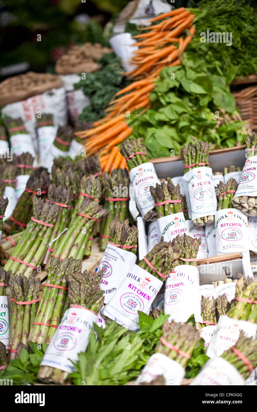 Vegetables organic hi-res stock photography and images - Alamy