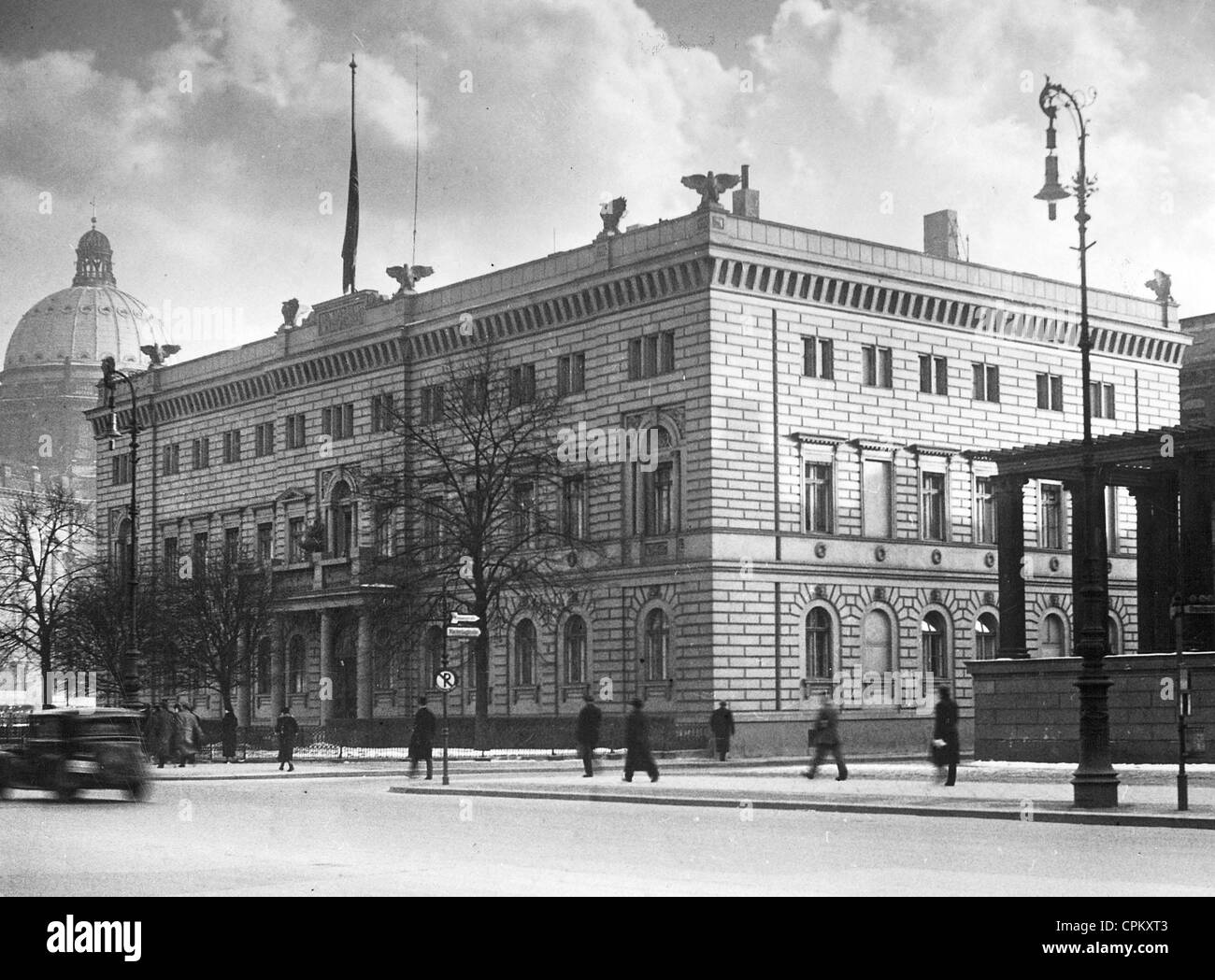 City Commandantura 'Unter den Linden' in Berlin, 1937 Stock Photo - Alamy