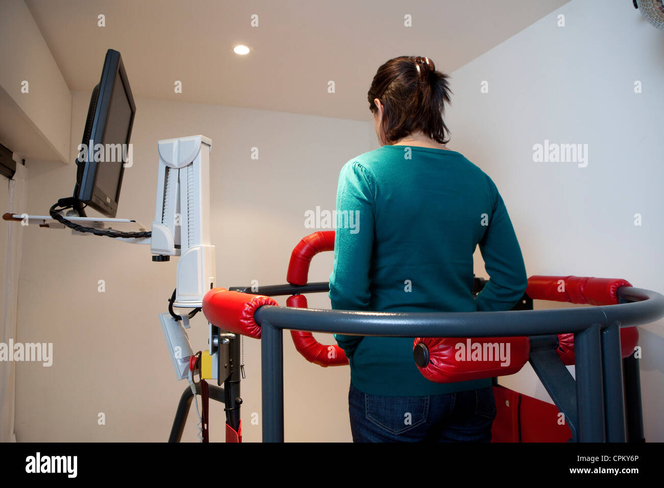 Posturography hi-res stock photography and images - Alamy