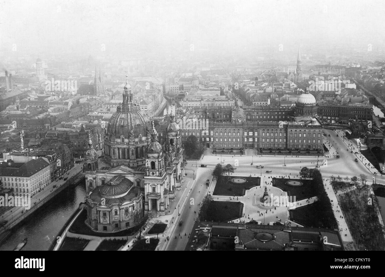 Berlin city center church Black and White Stock Photos & Images - Alamy