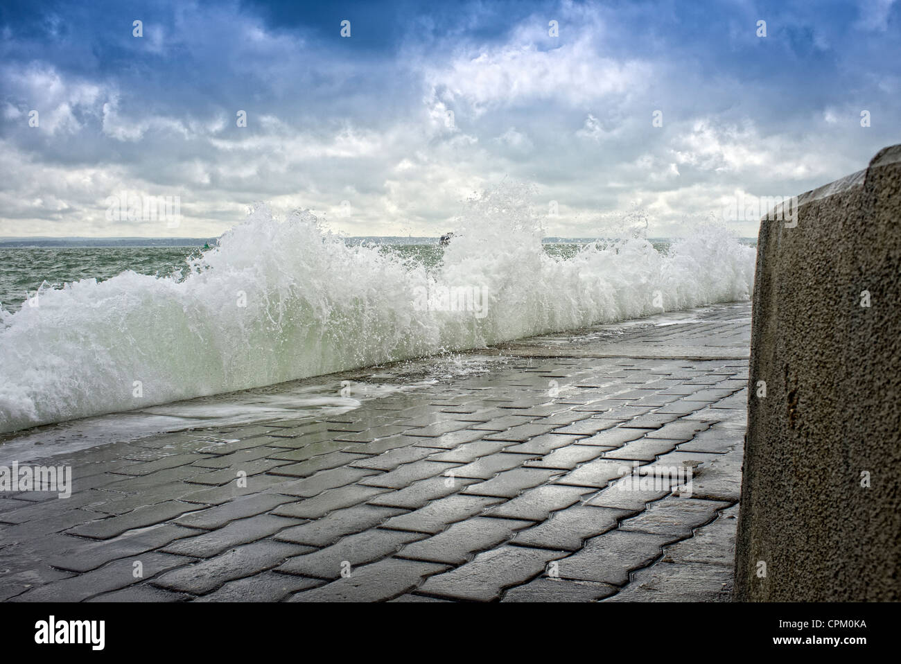 Coastal breakwater hi-res stock photography and images - Alamy
