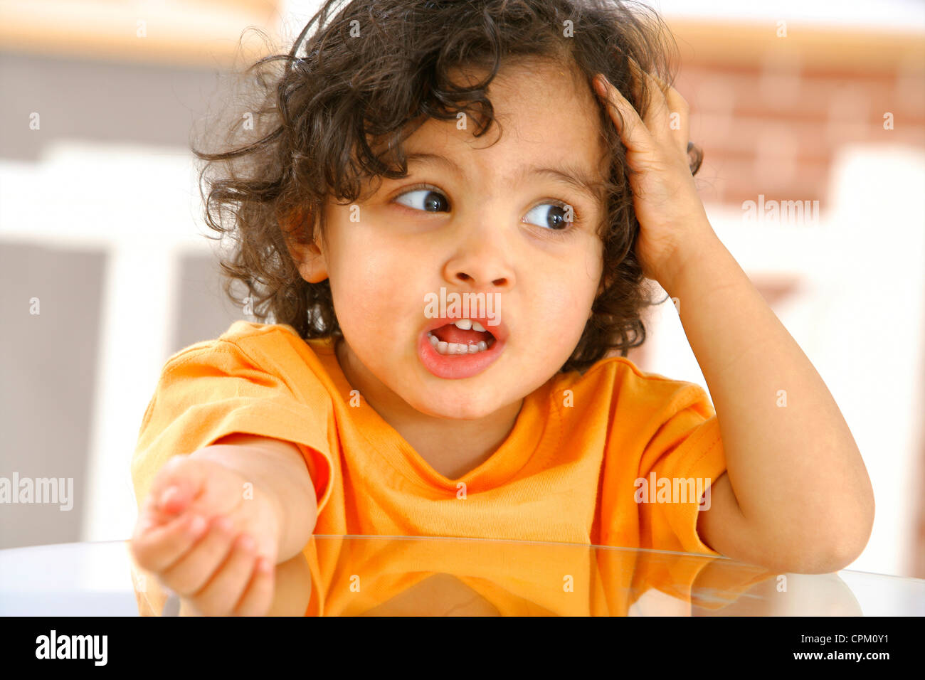 CHILD WITH HEADACHE Stock Photo - Alamy