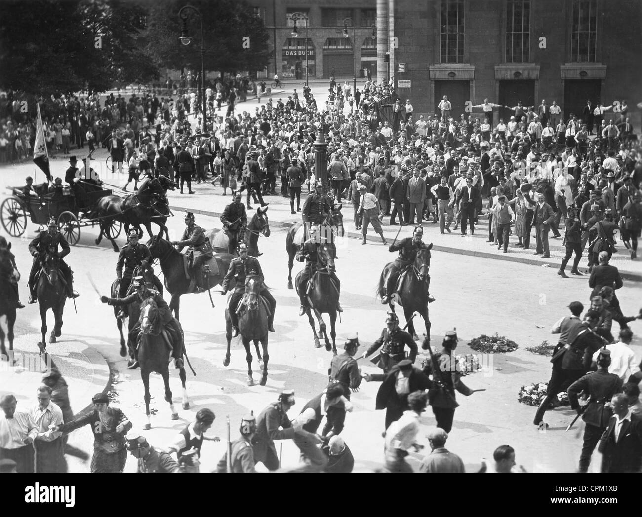 Demonstration kpd hi-res stock photography and images - Alamy