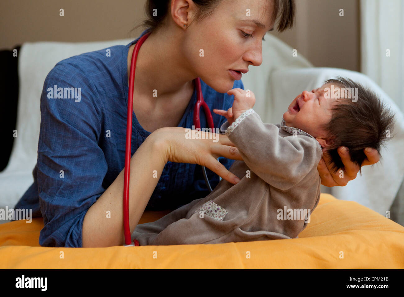 NEWBORN BABY IN CONSULTATION Stock Photo - Alamy