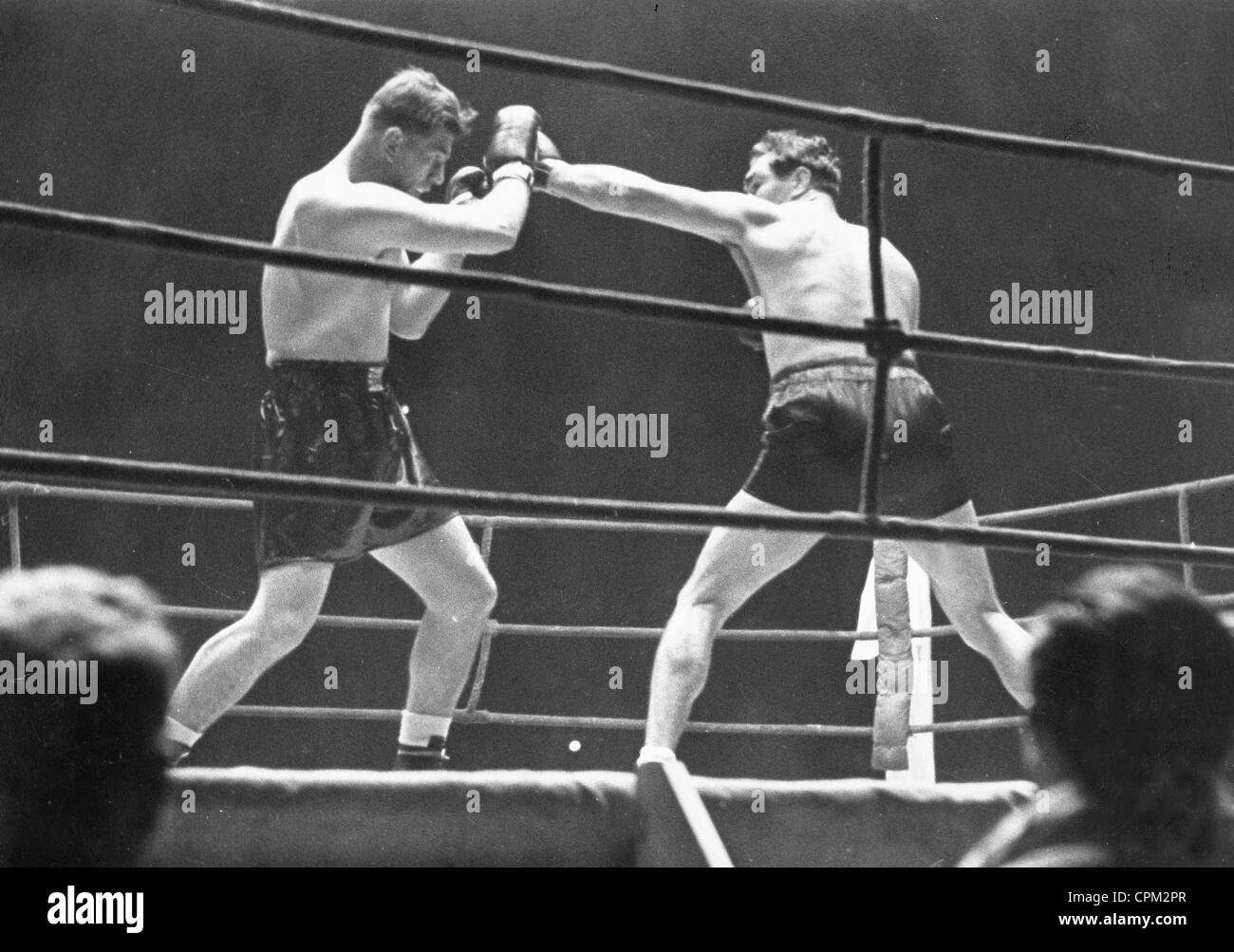 Max schmeling 1938 hi-res stock photography and images - Alamy