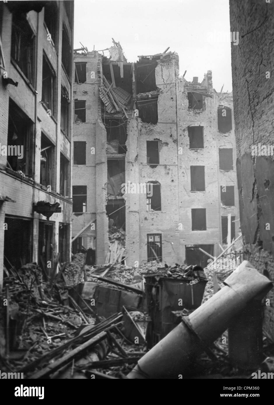 Berlin 1943 Black and White Stock Photos & Images - Alamy